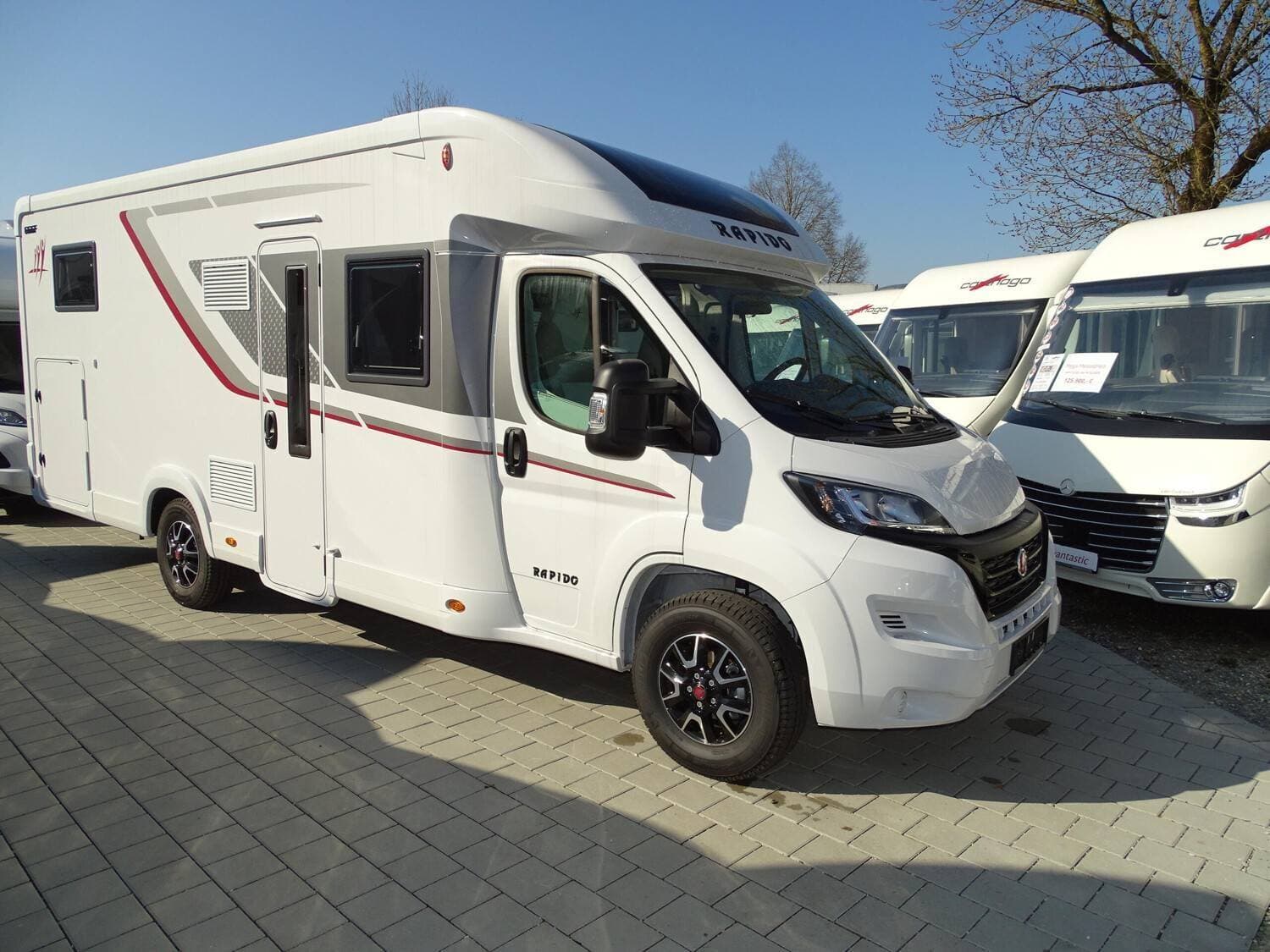Kaufe Rapido Wohnmobile: Komfort trifft französische Eleganz 🚐