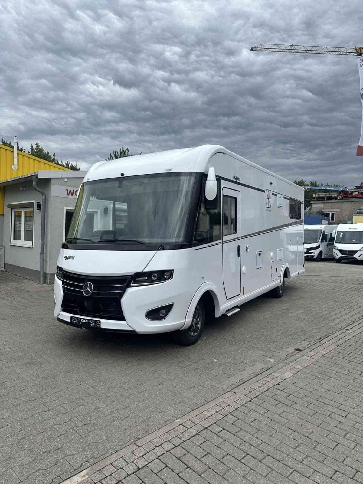 Frankia Wohnmobile: Innovative Luxusliner & kompakte Modelle kaufen🚐