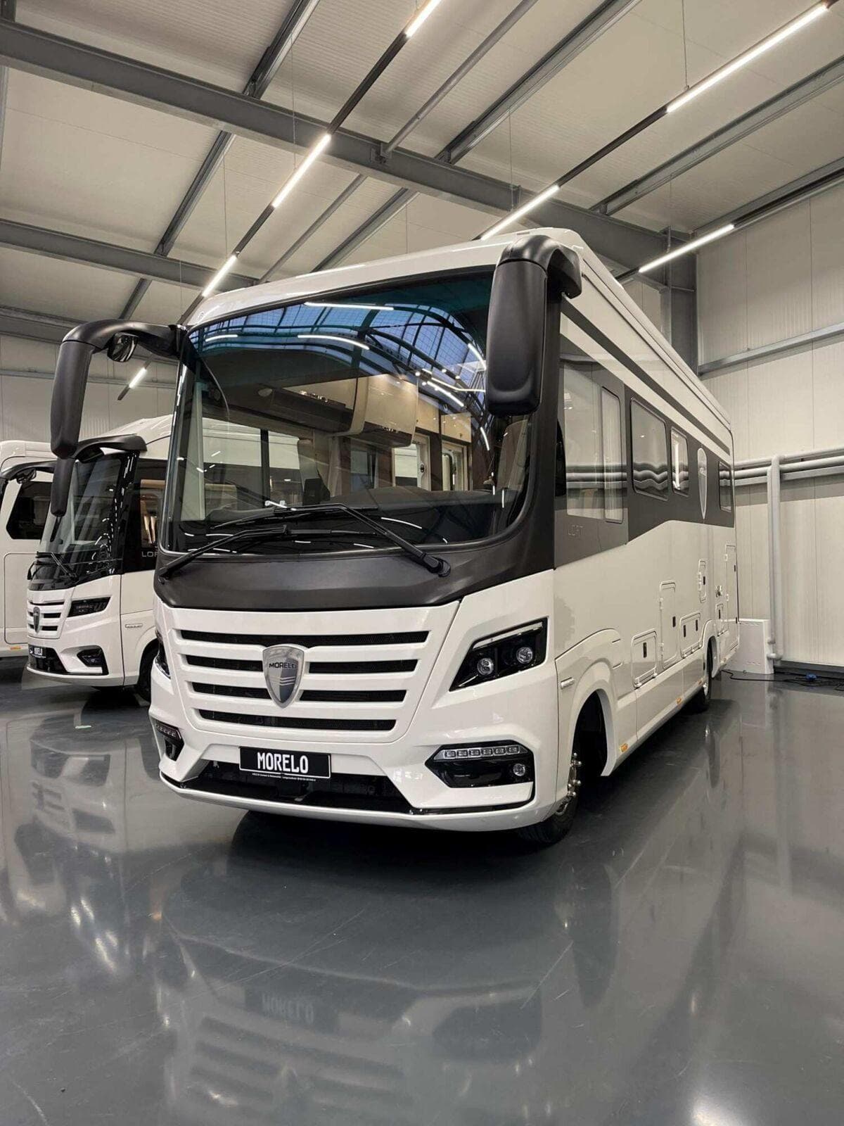 Luxus auf Rädern kaufen: Entdecke Morelo's Exklusive Wohnmobile 🚐